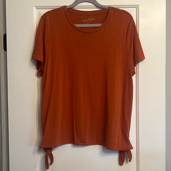 Universal Thread | Tops | Universal Threads Side Tie Tshirt | Poshmark